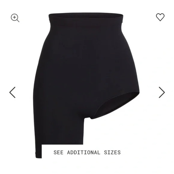 SKIMS | Intimates & Sleepwear | M2 Skims Seamless Sculpt Solution Short ...